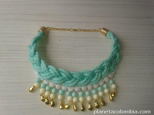 Collares y accesorios modernos para mujer en Medellín