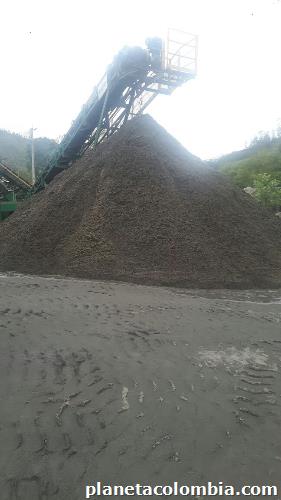 Venta de arena de río triturada o natural de Gacheta o del Tolima grava ...