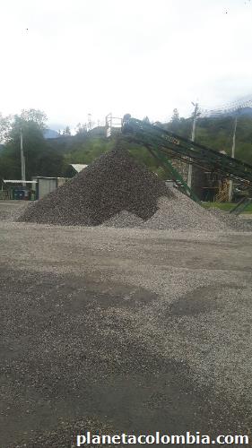 Venta de arena de río triturada o natural de Gacheta o del Tolima grava ...